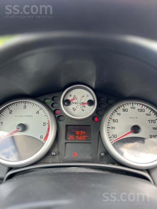 Sarkans Peugeot 207 2010 Rīga, ar dzinēja tilpumu 1.30 L un nobraukumu 26 tūkst. km par 1099 €, foto 5 vietnē AUTOMOTO.COM.LV