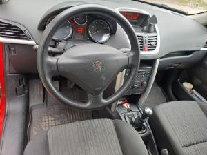 Sarkans Peugeot 207 2011 Panevēža, ar dzinēja tilpumu 1.40 L un nobraukumu 172 tūkst. km par 1500 €, foto 20 vietnē AUTOMOTO.COM.LV