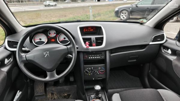 Peugeot 207 2008 Kauņa, ar dzinēja tilpumu 1.40 L un nobraukumu 142 tūkst. km par 1190 €, foto 7 vietnē AUTOMOTO.COM.LV