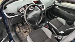 Peugeot 207 2008 Kauņa, ar dzinēja tilpumu 1.40 L un nobraukumu 142 tūkst. km par 1250 €, foto 6 vietnē AUTOMOTO.COM.LV