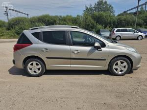 Peugeot 207 2009 in Vilnius, with an engine capacity of 1.40 L and mileage of 135 thousand km for 2250 €, photo 4 on AUTOMOTO.COM.LV