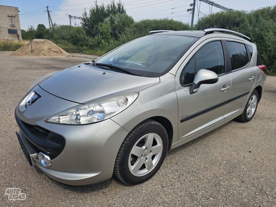 Peugeot 207 2009 in Vilnius, with an engine capacity of 1.40 L and mileage of 135 thousand km for 2250 €, photo 8 on AUTOMOTO.COM.LV