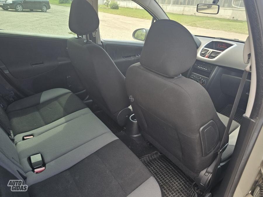 Peugeot 207 2009 in Vilnius, with an engine capacity of 1.40 L and mileage of 135 thousand km for 2250 €, photo 13 on AUTOMOTO.COM.LV