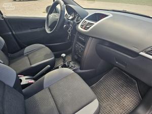 Peugeot 207 2009 in Vilnius, with an engine capacity of 1.40 L and mileage of 135 thousand km for 2250 €, photo 14 on AUTOMOTO.COM.LV
