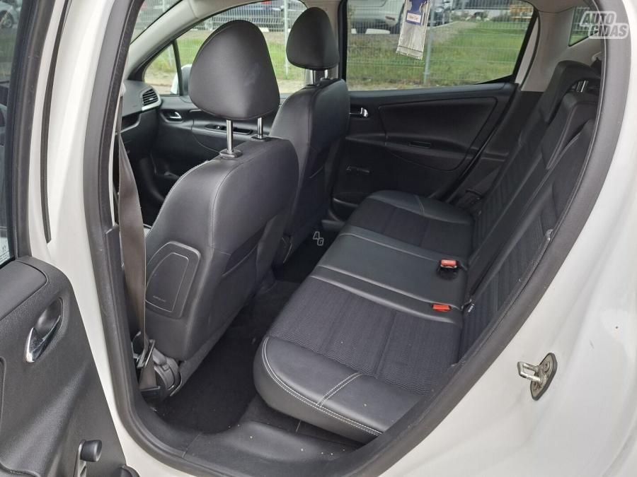 Peugeot 207 2013 in Marijampole, with an engine capacity of 1.40 L and mileage of 173 thousand km for 2450 €, photo 11 on AUTOMOTO.COM.LV