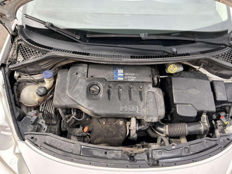 Balts Peugeot 207 2008 Kauņa, ar dzinēja tilpumu 1.40 L un nobraukumu 182 tūkst. km par 1300 €, foto 16 vietnē AUTOMOTO.COM.LV