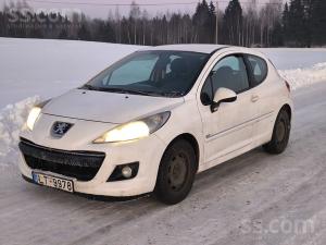 Белый Пежо 207 2009 в Рига, объемом двигателя 1.60 л и пробегом 213 тыс. км за 1000 €, фото 4 на AUTOMOTO.COM.LV