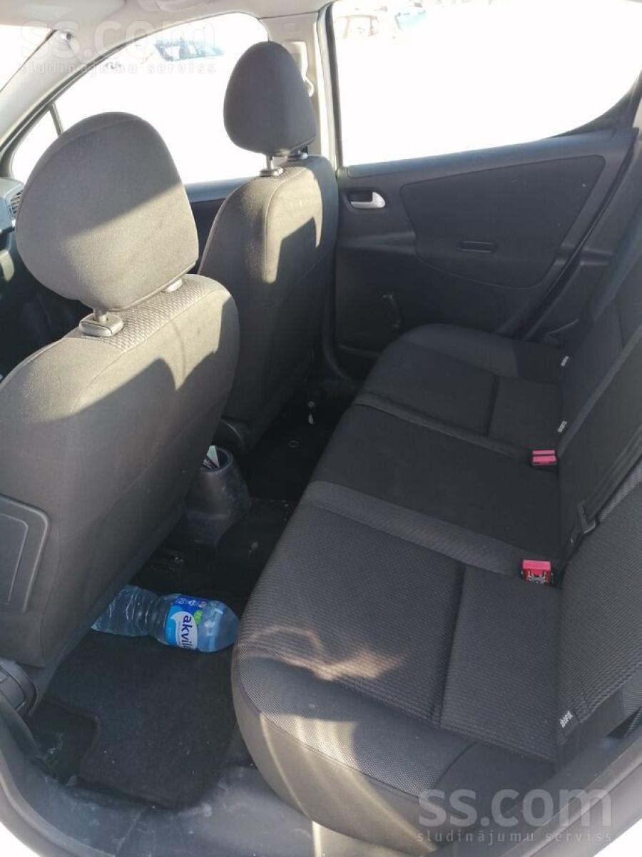 Balts Peugeot 207 2012 Krāslava, ar dzinēja tilpumu 1.40 L un nobraukumu 210 tūkst. km par 1999 €, foto 3 vietnē AUTOMOTO.COM.LV