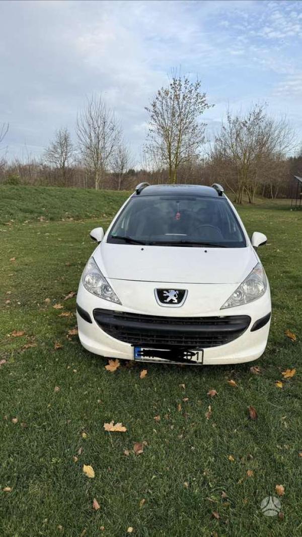 Balts Peugeot 207 2023 Panevēža, ar dzinēja tilpumu 1.56 L un nobraukumu 330 tūkst. km par 900 €, foto 1 vietnē AUTOMOTO.COM.LV