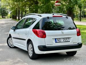 Белый Пежо 207 2008 в Елгава, объемом двигателя 1.60 л и пробегом 270 тыс. км за 1750 €, фото 9 на AUTOMOTO.COM.LV