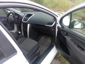 Balts Peugeot 207 2010 Narva, ar dzinēja tilpumu 1.60 L un nobraukumu 197 tūkst. km par 2650 €, foto 20 vietnē AUTOMOTO.COM.LV