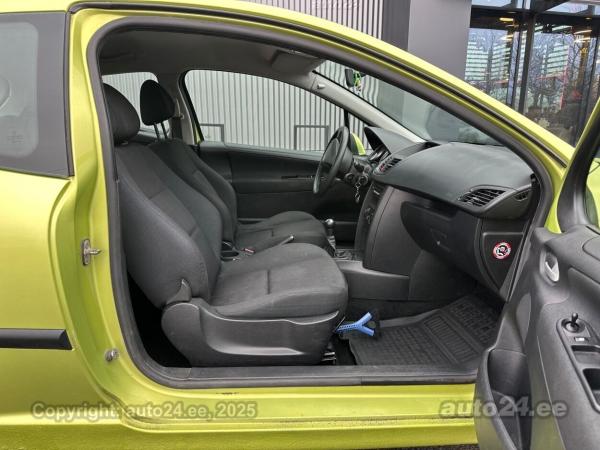 Dzeltens Peugeot 207 2007 Tallina, ar dzinēja tilpumu 1.40 L un nobraukumu 190 tūkst. km par 900 €, foto 11 vietnē AUTOMOTO.COM.LV