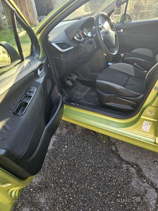 Dzeltens Peugeot 207 2008 Paide, ar dzinēja tilpumu 1.40 L un nobraukumu 227 tūkst. km par 1300 €, foto 7 vietnē AUTOMOTO.COM.LV