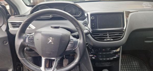 Melns Peugeot 208 2012 Skuodas, ar dzinēja tilpumu 1.60 L un nobraukumu 299 tūkst. km par 3500 €, foto 3 vietnē AUTOMOTO.COM.LV