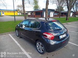 Melns Peugeot 208 2012 Skuodas, ar dzinēja tilpumu 1.60 L un nobraukumu 299 tūkst. km par 2600 €, foto 5 vietnē AUTOMOTO.COM.LV