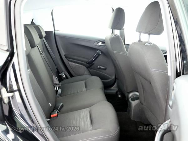 Black Peugeot 208 2013 in Tallinn, with an engine capacity of 1.00 L and mileage of 174 thousand km for 2199 €, photo 7 on AUTOMOTO.COM.LV