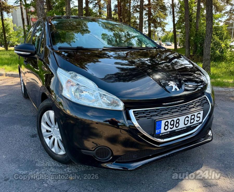 Melns Peugeot 208 2013 Tallina, ar dzinēja tilpumu 1.00 L un nobraukumu 57 tūkst. km par 3999 €, foto 3 vietnē AUTOMOTO.COM.LV