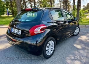 Melns Peugeot 208 2013 Tallina, ar dzinēja tilpumu 1.00 L un nobraukumu 57 tūkst. km par 3999 €, foto 4 vietnē AUTOMOTO.COM.LV