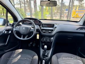 Melns Peugeot 208 2013 Tallina, ar dzinēja tilpumu 1.00 L un nobraukumu 57 tūkst. km par 3999 €, foto 10 vietnē AUTOMOTO.COM.LV