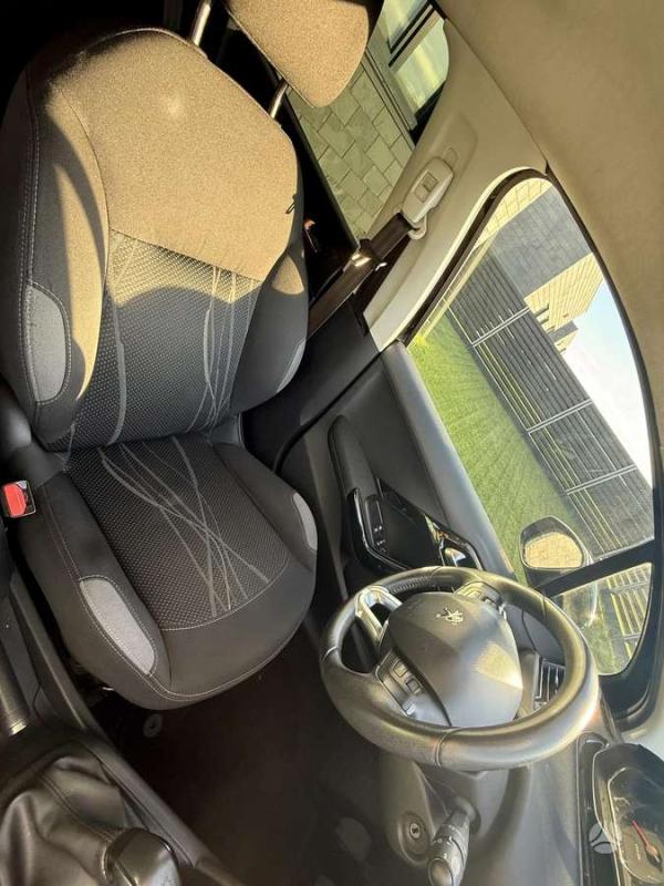 Melns Peugeot 208 2013 Klaipėda, ar dzinēja tilpumu 0.00 L un nobraukumu 268 tūkst. km par 3200 €, foto 5 vietnē AUTOMOTO.COM.LV