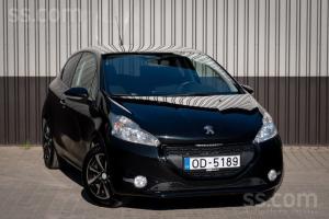 Melns Peugeot 208 2013 Talsi, ar dzinēja tilpumu 1.20 L un nobraukumu 180 tūkst. km par 2590 €, foto  vietnē AUTOMOTO.COM.LV