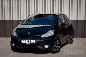 Melns Peugeot 208 2013 Talsi, ar dzinēja tilpumu 1.20 L un nobraukumu 180 tūkst. km par 2590 €, foto 4 vietnē AUTOMOTO.COM.LV