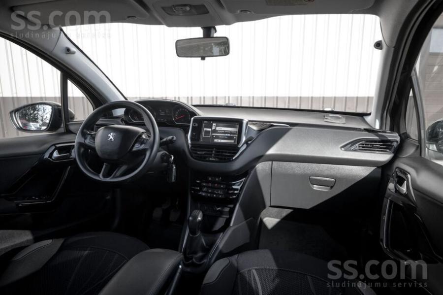 Melns Peugeot 208 2013 Talsi, ar dzinēja tilpumu 1.20 L un nobraukumu 180 tūkst. km par 2590 €, foto 9 vietnē AUTOMOTO.COM.LV