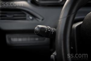 Melns Peugeot 208 2013 Talsi, ar dzinēja tilpumu 1.20 L un nobraukumu 180 tūkst. km par 2590 €, foto 17 vietnē AUTOMOTO.COM.LV
