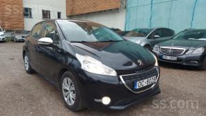 Melns Peugeot 208 2013 Daugavpils, ar dzinēja tilpumu 1.20 L un nobraukumu 0 tūkst. km par 4500 €, foto 4 vietnē AUTOMOTO.COM.LV