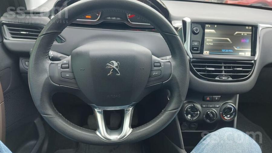 Melns Peugeot 208 2013 Daugavpils, ar dzinēja tilpumu 1.20 L un nobraukumu 0 tūkst. km par 4500 €, foto 21 vietnē AUTOMOTO.COM.LV