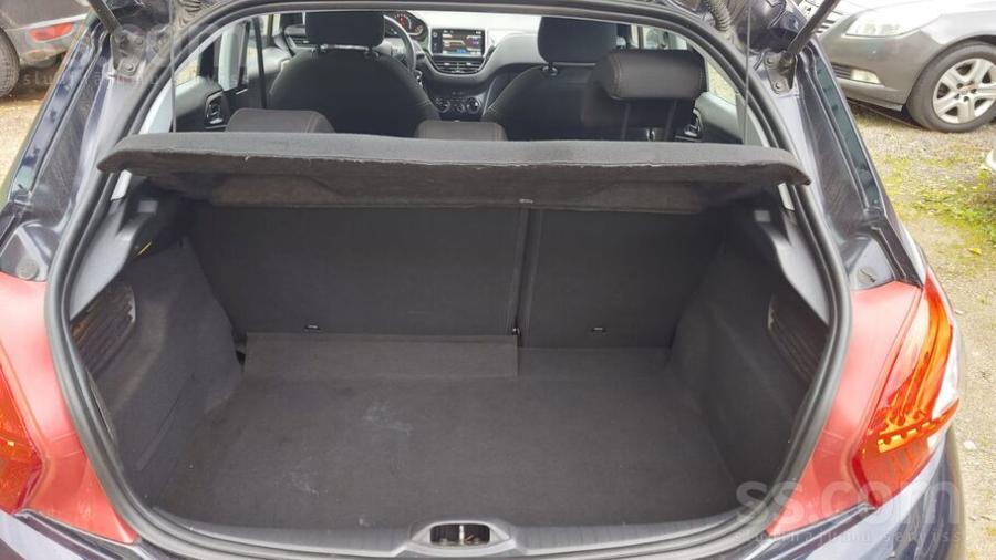 Black Peugeot 208 2013 in Daugavpils, with an engine capacity of 1.20 L and mileage of 0 thousand km for 4500 €, photo 29 on AUTOMOTO.COM.LV
