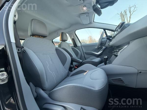 Black Peugeot 208 2014 in Ogre, with an engine capacity of 1.60 L and mileage of 144 thousand km for 5799 €, photo 10 on AUTOMOTO.COM.LV