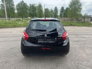 Melns Peugeot 208 2014 Ogre, ar dzinēja tilpumu 1.60 L un nobraukumu 144 tūkst. km par 5299 €, foto 6 vietnē AUTOMOTO.COM.LV