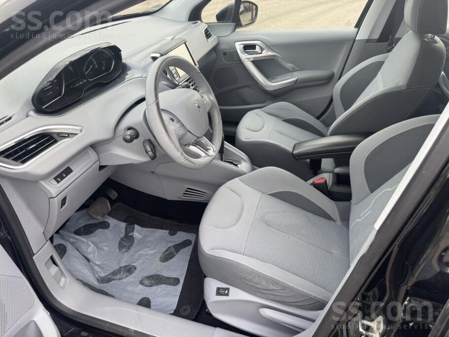 Melns Peugeot 208 2014 Ogre, ar dzinēja tilpumu 1.60 L un nobraukumu 144 tūkst. km par 5299 €, foto 8 vietnē AUTOMOTO.COM.LV