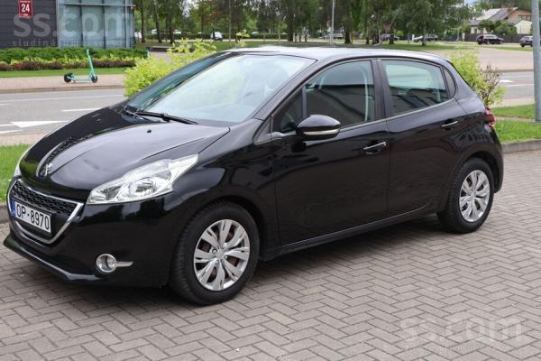Melns Peugeot 208 2014 Jelgava, ar dzinēja tilpumu 1.20 L un nobraukumu 163 tūkst. km par 4390 €, foto 7 vietnē AUTOMOTO.COM.LV