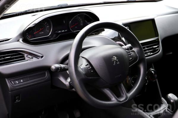 Melns Peugeot 208 2014 Jelgava, ar dzinēja tilpumu 1.20 L un nobraukumu 163 tūkst. km par 4390 €, foto 8 vietnē AUTOMOTO.COM.LV