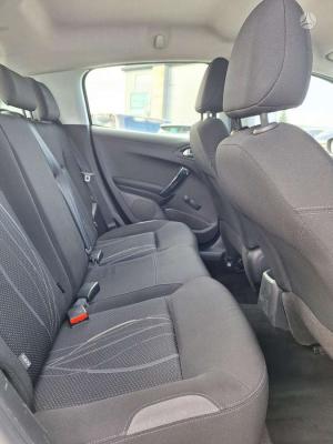 Black Peugeot 208 2014 in Taurage, with an engine capacity of 1.20 L and mileage of 172 thousand km for 3500 €, photo 19 on AUTOMOTO.COM.LV