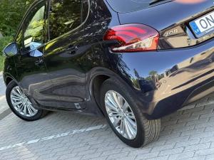 Melns Peugeot 208 2015 Jūrmala, ar dzinēja tilpumu 1.20 L un nobraukumu 118 tūkst. km par 6550 €, foto 17 vietnē AUTOMOTO.COM.LV