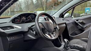 Melns Peugeot 208 2016 Jelgava, ar dzinēja tilpumu 1.20 L un nobraukumu 99 tūkst. km par 5990 €, foto 7 vietnē AUTOMOTO.COM.LV