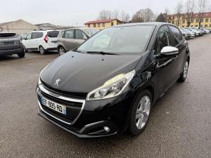 Melns Peugeot 208 2016 Tauragė, ar dzinēja tilpumu 1.20 L un nobraukumu 141 tūkst. km par 3800 €, foto  vietnē AUTOMOTO.COM.LV