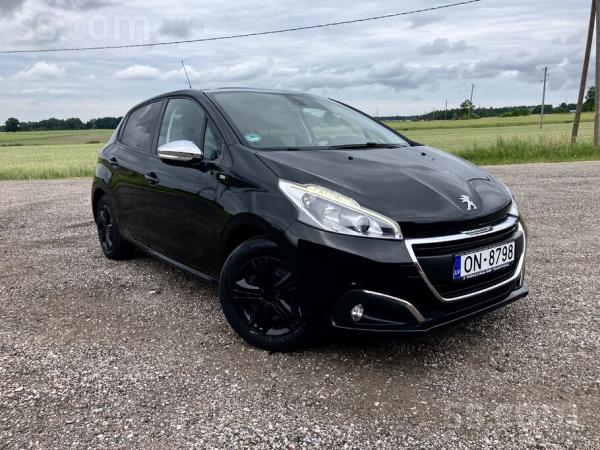 Black Peugeot 208 2016 in Talsi, with an engine capacity of 1.20 L and mileage of 156 thousand km for 6500 €, photo 1 on AUTOMOTO.COM.LV