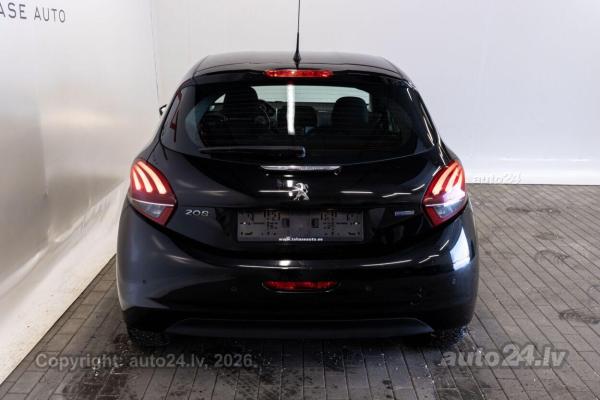 Melns Peugeot 208 2017 Tartu, ar dzinēja tilpumu 1.20 L un nobraukumu 129 tūkst. km par 6000 €, foto 4 vietnē AUTOMOTO.COM.LV