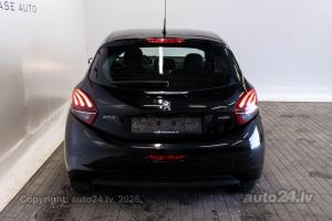 Melns Peugeot 208 2017 Tartu, ar dzinēja tilpumu 1.20 L un nobraukumu 129 tūkst. km par 6000 €, foto 4 vietnē AUTOMOTO.COM.LV