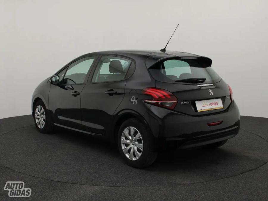Black Peugeot 208 2017 in Vilnius, with an engine capacity of 1.20 L and mileage of 181 thousand km for 5799 €, photo 7 on AUTOMOTO.COM.LV