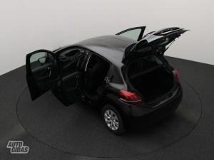 Black Peugeot 208 2017 in Vilnius, with an engine capacity of 1.20 L and mileage of 181 thousand km for 5799 €, photo 13 on AUTOMOTO.COM.LV