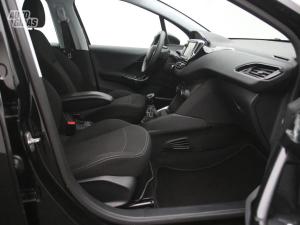 Black Peugeot 208 2017 in Vilnius, with an engine capacity of 1.20 L and mileage of 181 thousand km for 5799 €, photo 14 on AUTOMOTO.COM.LV
