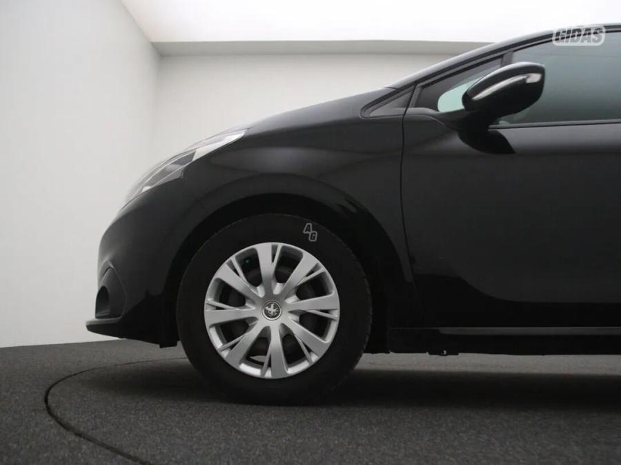 Black Peugeot 208 2017 in Vilnius, with an engine capacity of 1.20 L and mileage of 181 thousand km for 5799 €, photo 28 on AUTOMOTO.COM.LV