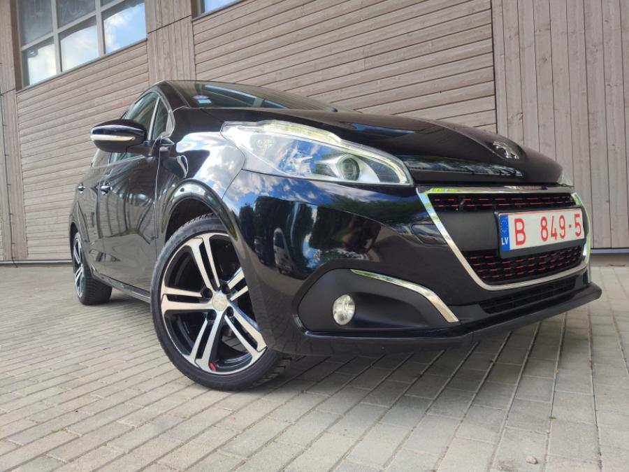 Melns Peugeot 208 2017 Rīga, ar dzinēja tilpumu 1.20 L un nobraukumu 142 tūkst. km par 6990 €, foto 7 vietnē AUTOMOTO.COM.LV
