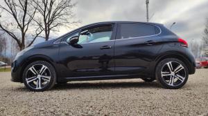 Melns Peugeot 208 2017 Rīga, ar dzinēja tilpumu 1.20 L un nobraukumu 142 tūkst. km par 6990 €, foto 10 vietnē AUTOMOTO.COM.LV
