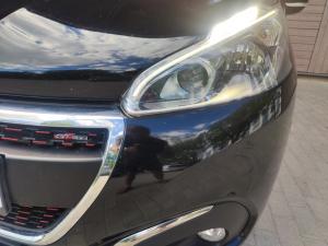 Melns Peugeot 208 2017 Rīga, ar dzinēja tilpumu 1.20 L un nobraukumu 142 tūkst. km par 6990 €, foto 15 vietnē AUTOMOTO.COM.LV